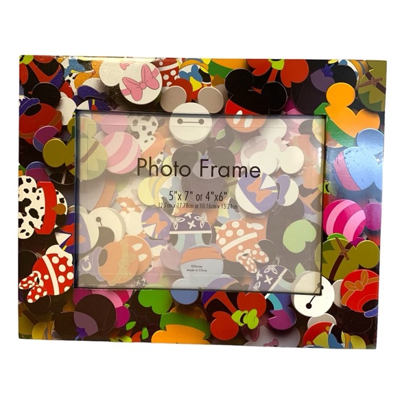 Disney | Wall Decor | Disney Parks Disney World Mickey Mouse Character ...